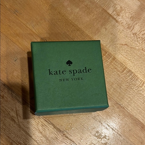 kate spade | Jewelry | Kate Spade Green Earring Box | Poshmark
